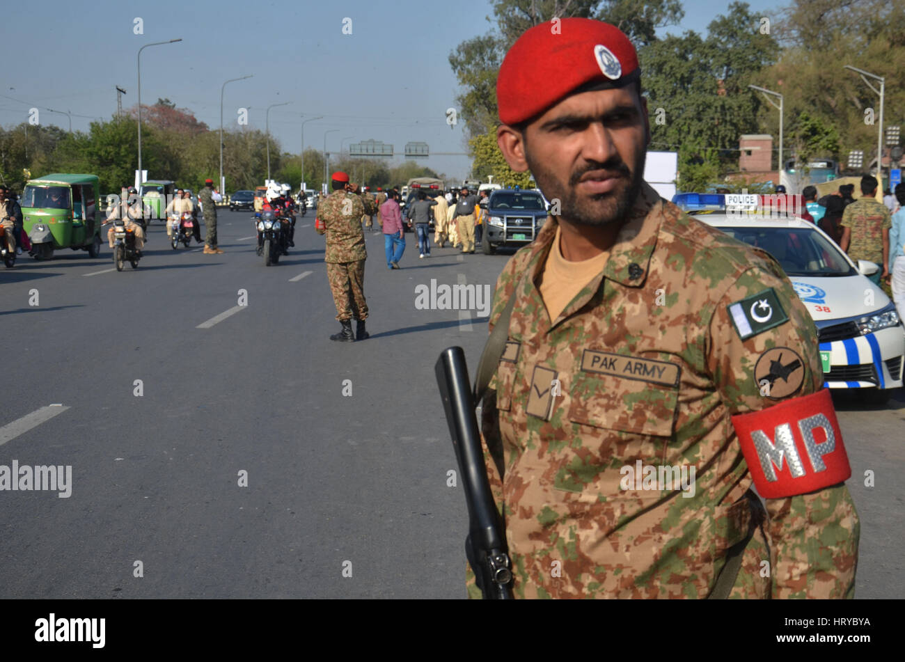 Lahore, Punjab, Pakistan. 03rd Mar, 2017. Pakistani paramilitary ...