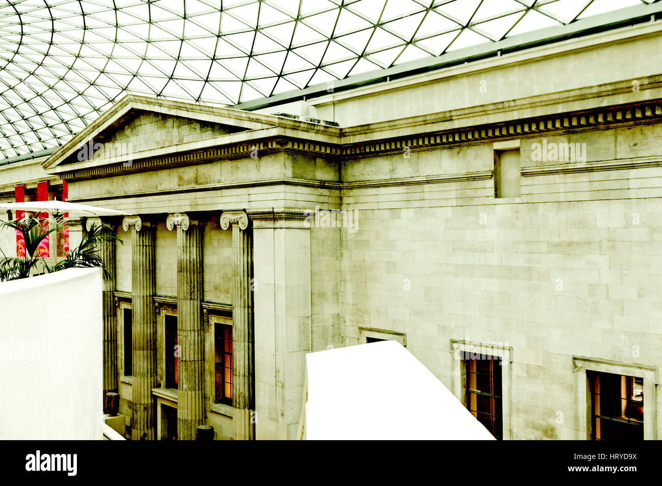 British library glass roof london hi-res stock photography and images ...
