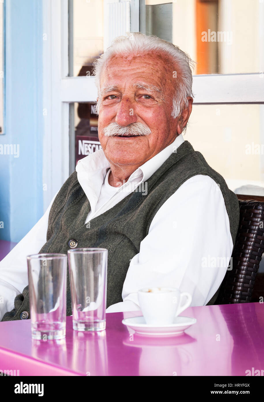 Old man greek islands greece hi-res stock photography and images - Alamy