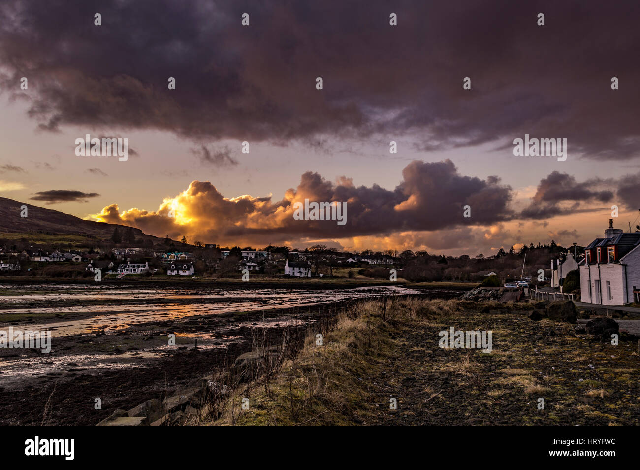 Sunset reflecting off clouds hi-res stock photography and images - Alamy
