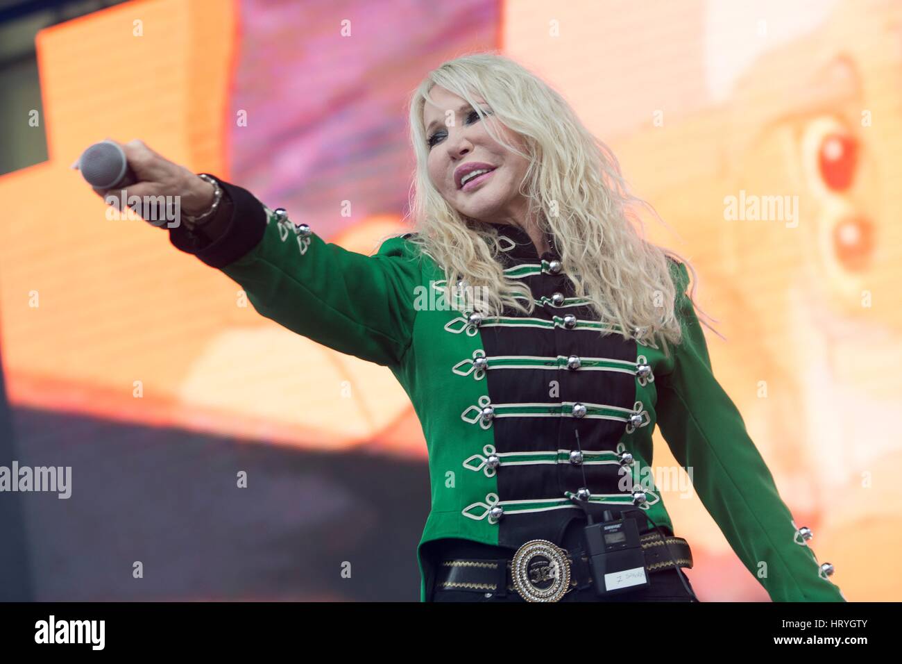Spagna singer hi-res stock photography and images - Alamy
