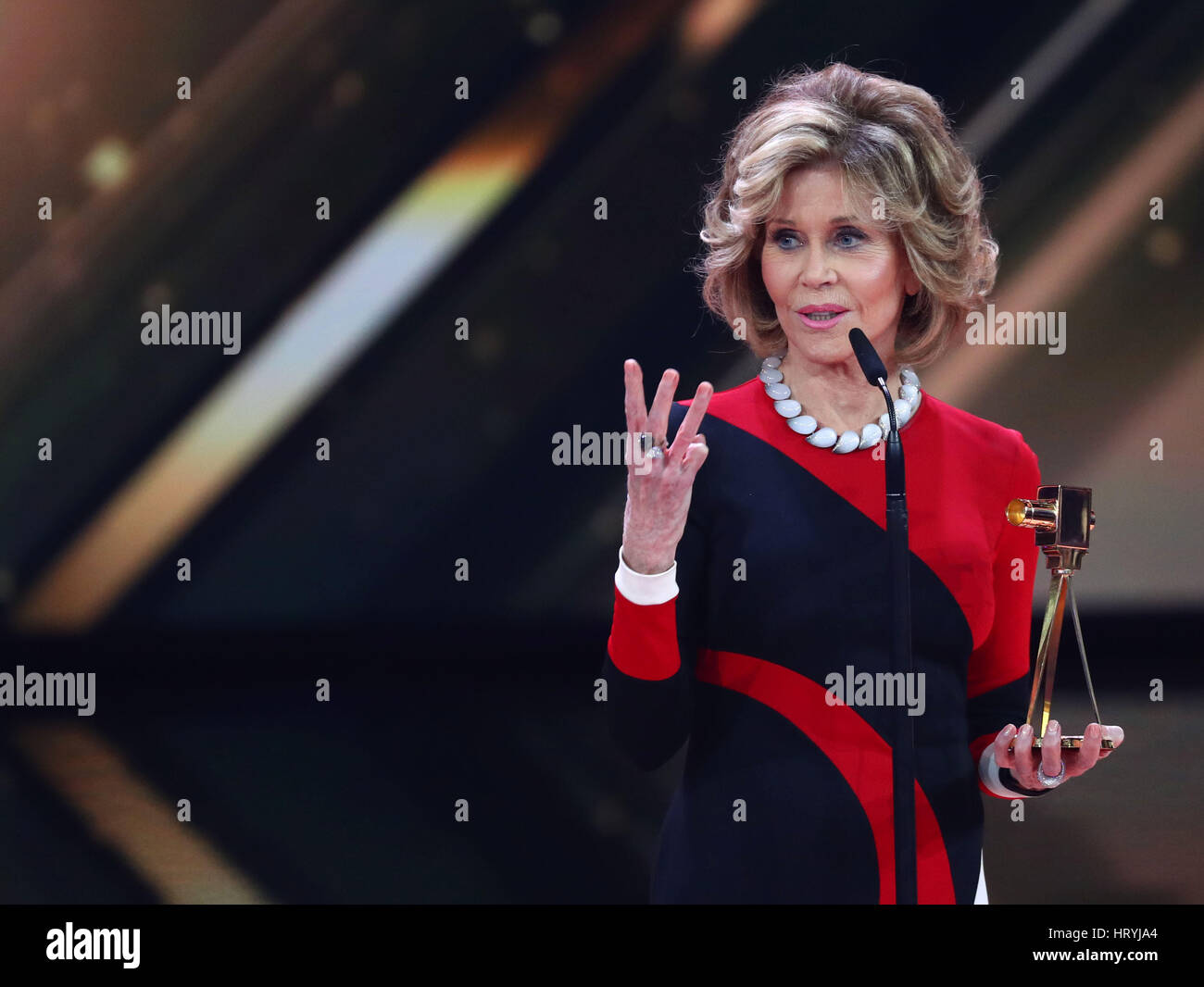 Actress Jane Fonda receives the award in the category 'Lifetime ...