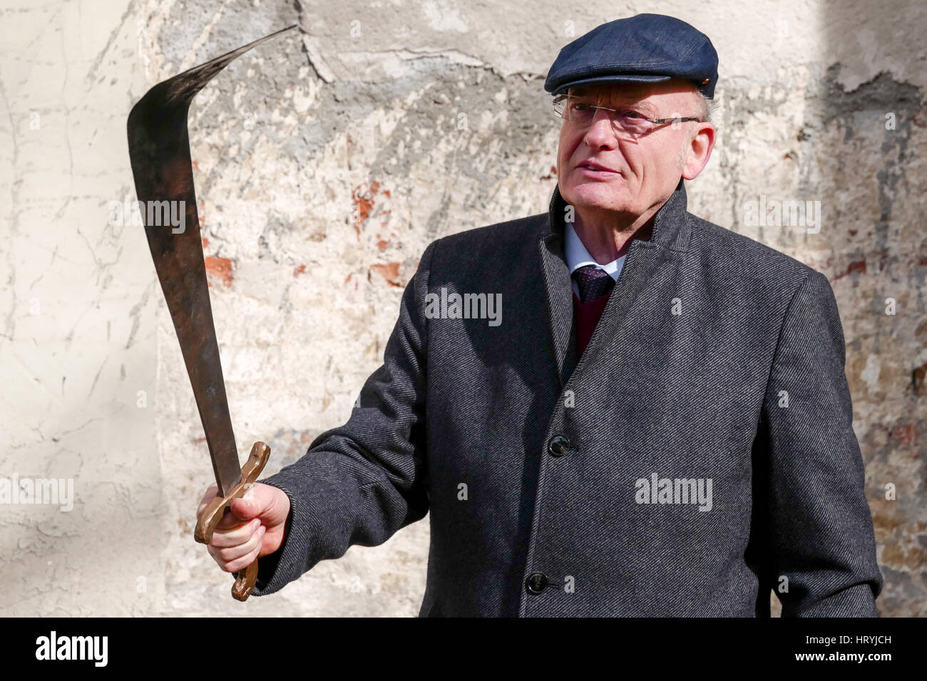 Ceremonial sword swords hi-res stock photography and images - Alamy