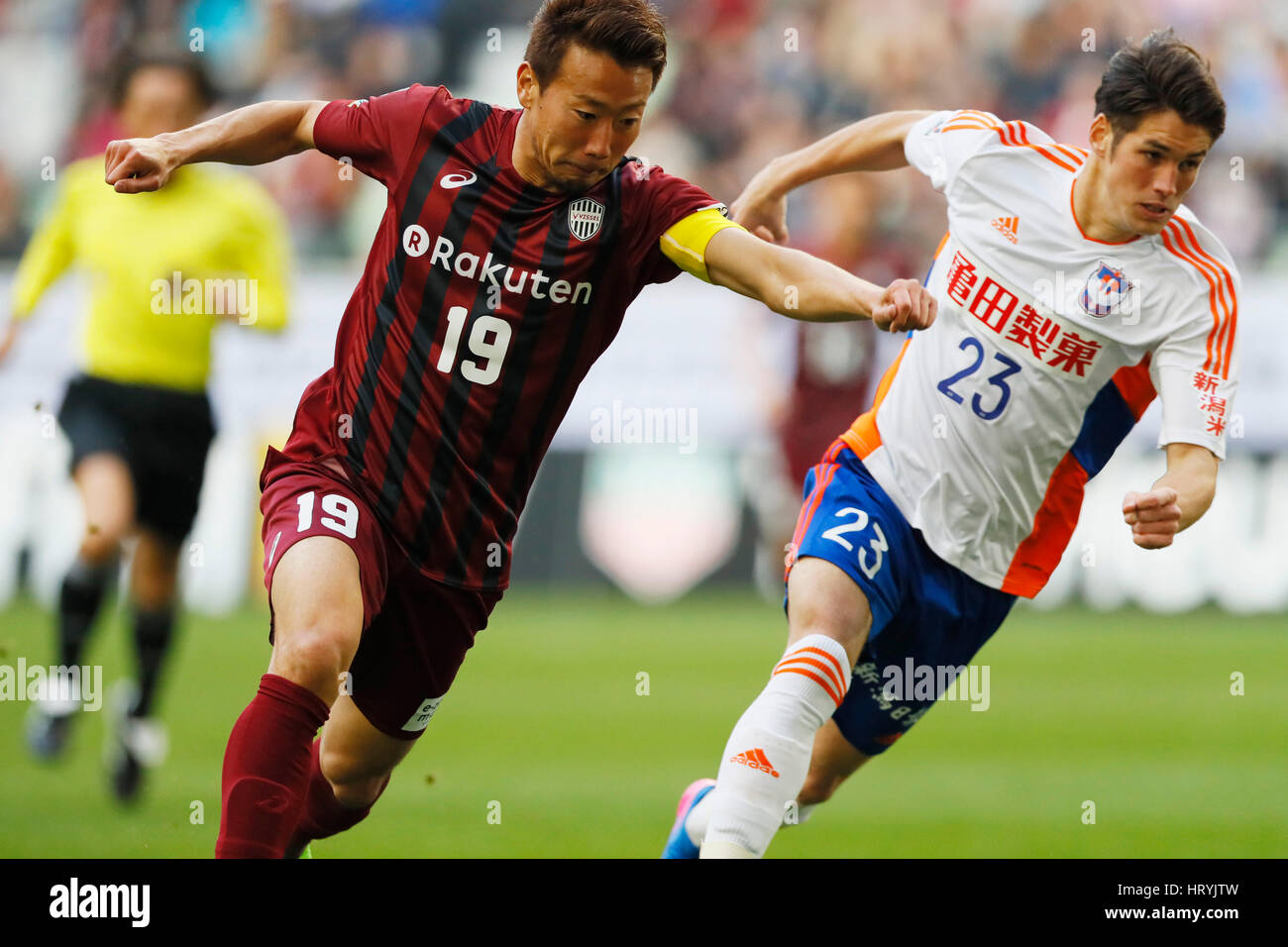 Kobe, Hyogo, Japan. 4th Mar, 2017. (L-R) Kazuma Watanabe (Vissel), Noriyoshi Sakai (Albirex ...