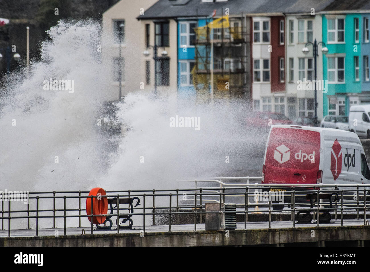 Aberystwyth, Wales, UK. 5th March, 2017. UK Weather: On a day of ...