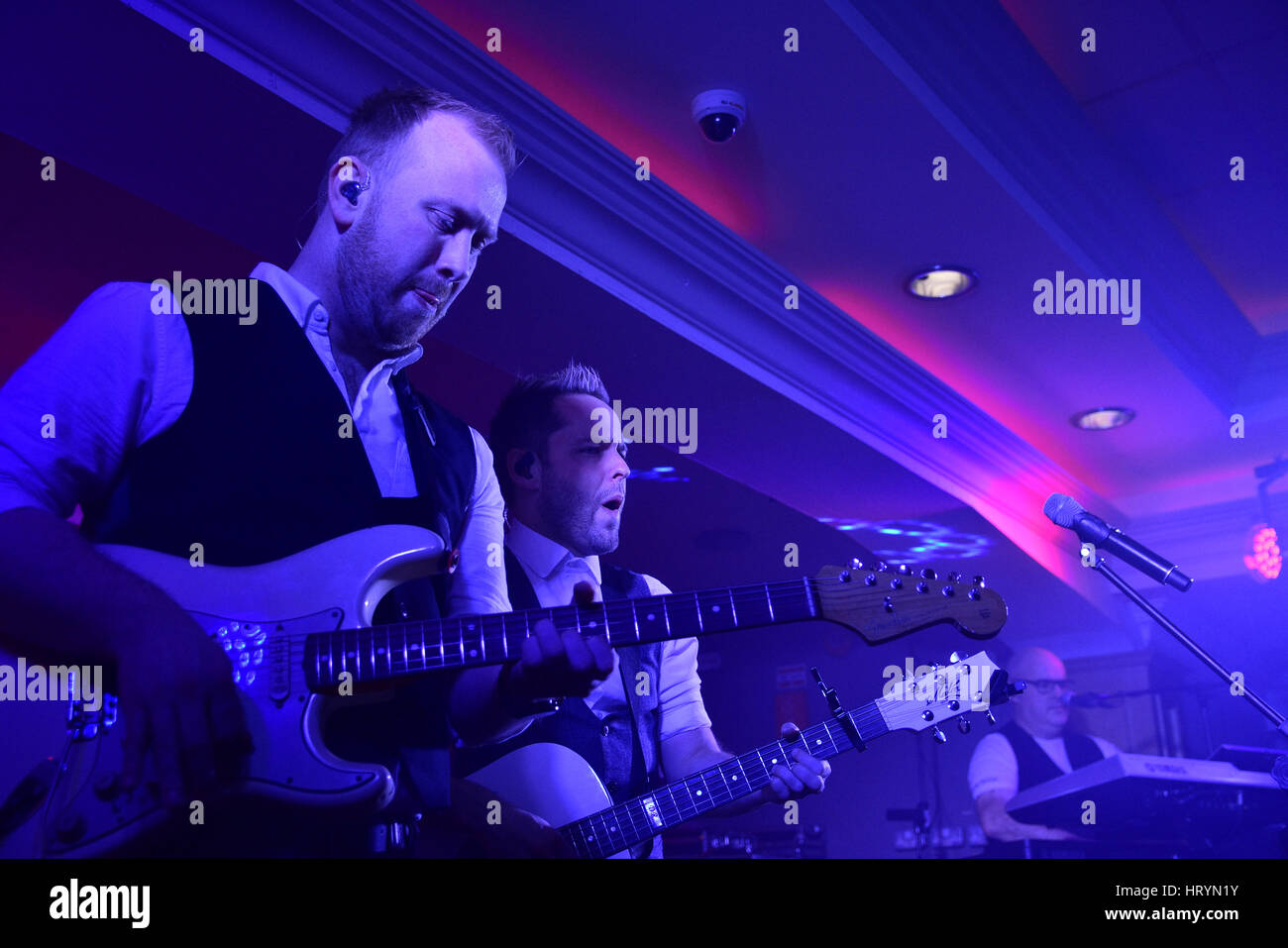 Irish Country Music Singer/Songwriter Derek Ryan in Concert.. Credit ...