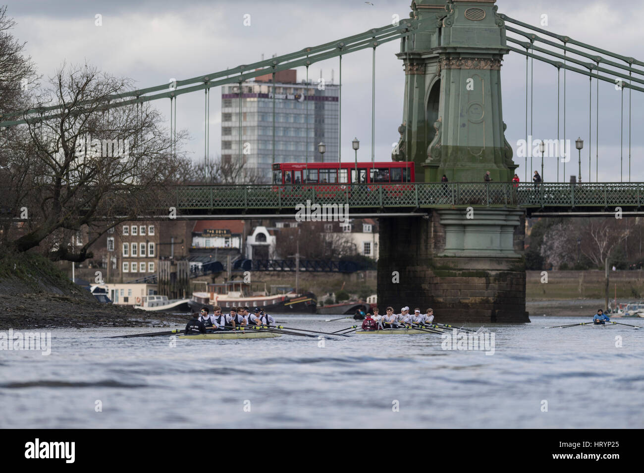 London, UK. 5th Mar, 2016. Boat Race Fixture. Oxford University Boat ...