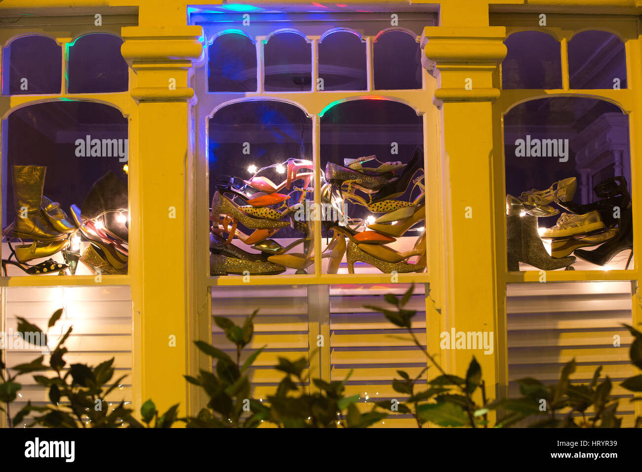 Neighbourhood window gallery hi-res stock photography and images - Alamy