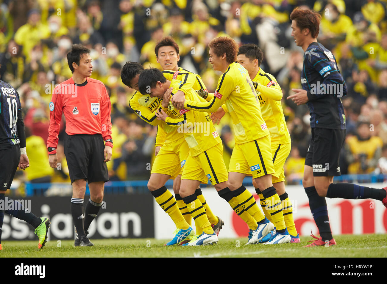 Chiba, Japan. 5th Mar, 2017. Kashiwa Reysol team group Football /Soccer ...