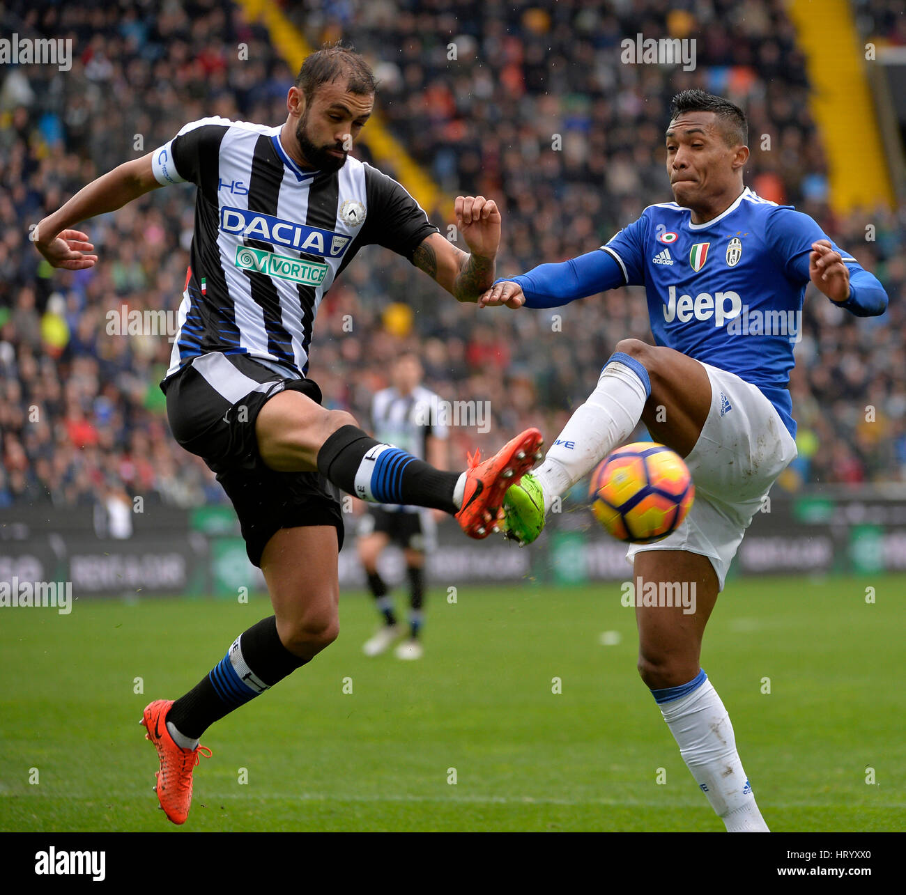 Udine, Italy. 5th Mar, 2017. Udinese' Larangeira Danilo (L) competes ...