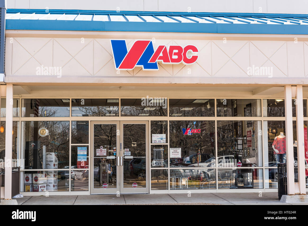 Abc store hi-res stock photography and images - Alamy