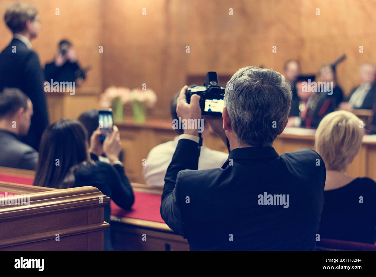 Award ceremony audience hi-res stock photography and images - Alamy