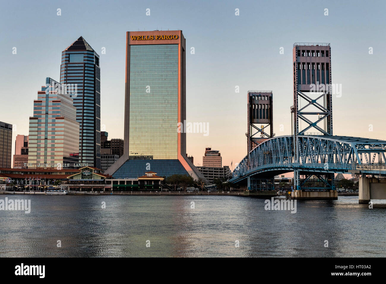 Jacksonville riverwalk hi-res stock photography and images - Alamy