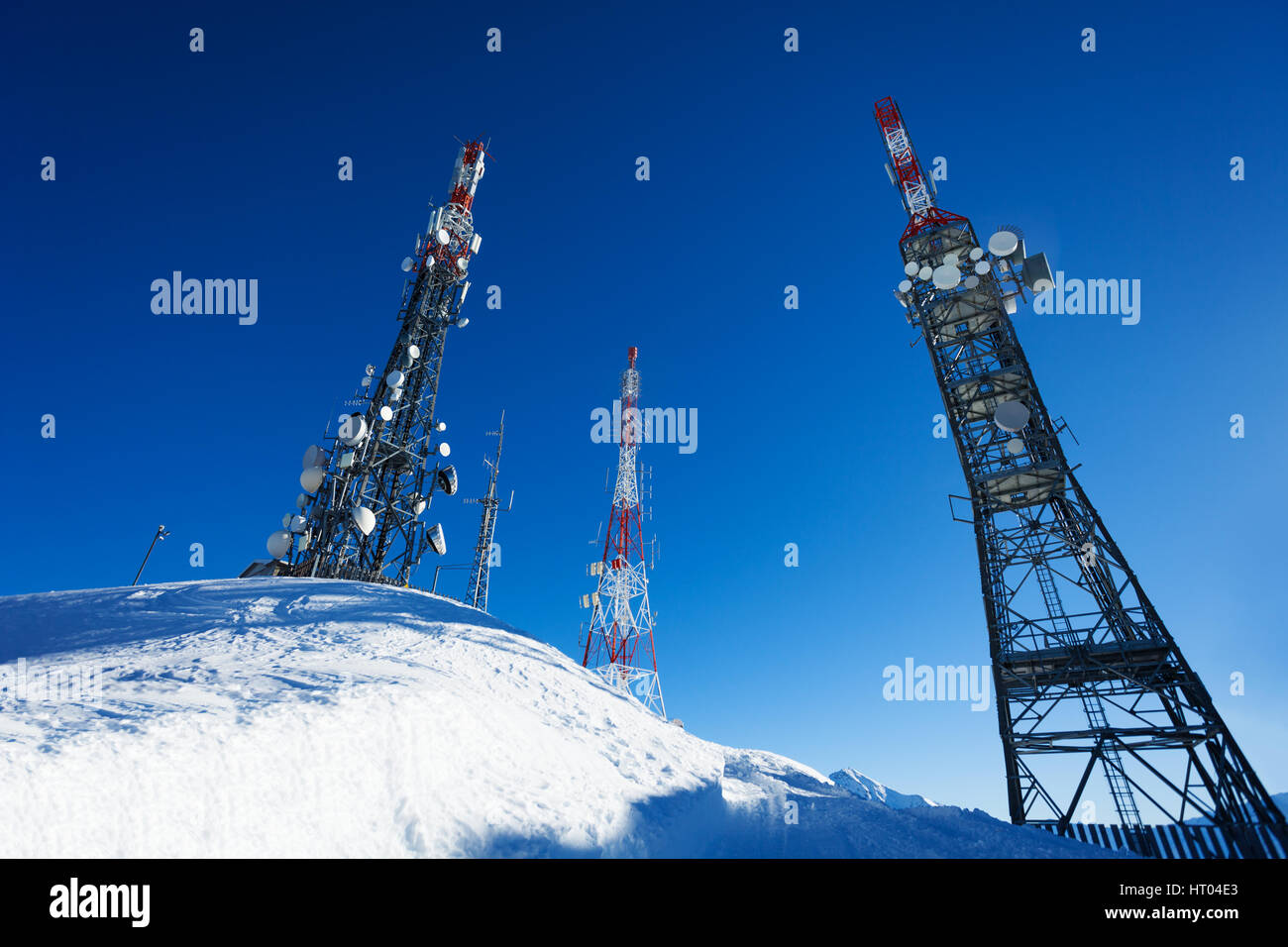 Satellite towers snow hi-res stock photography and images - Alamy