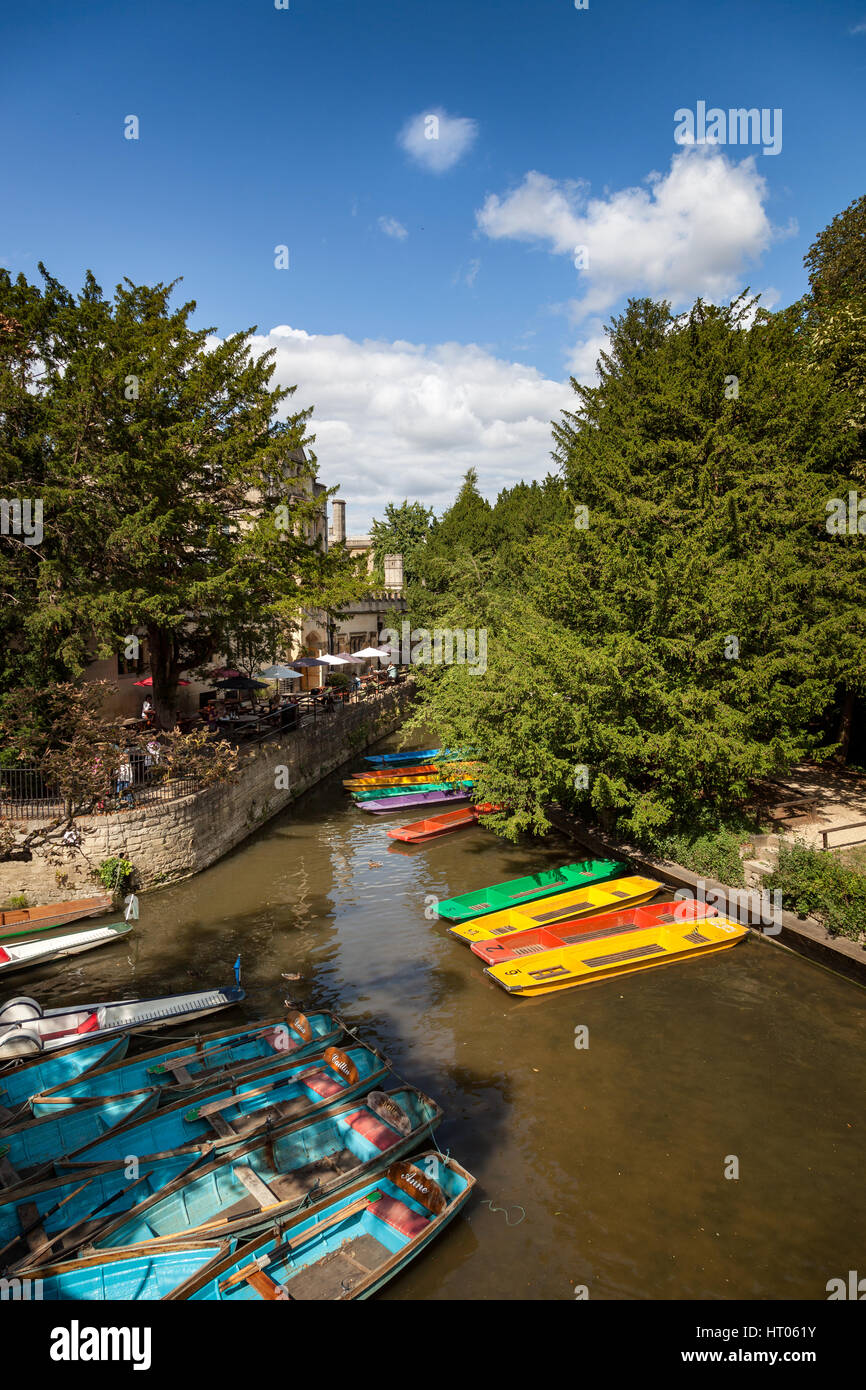 Punts hi-res stock photography and images - Alamy