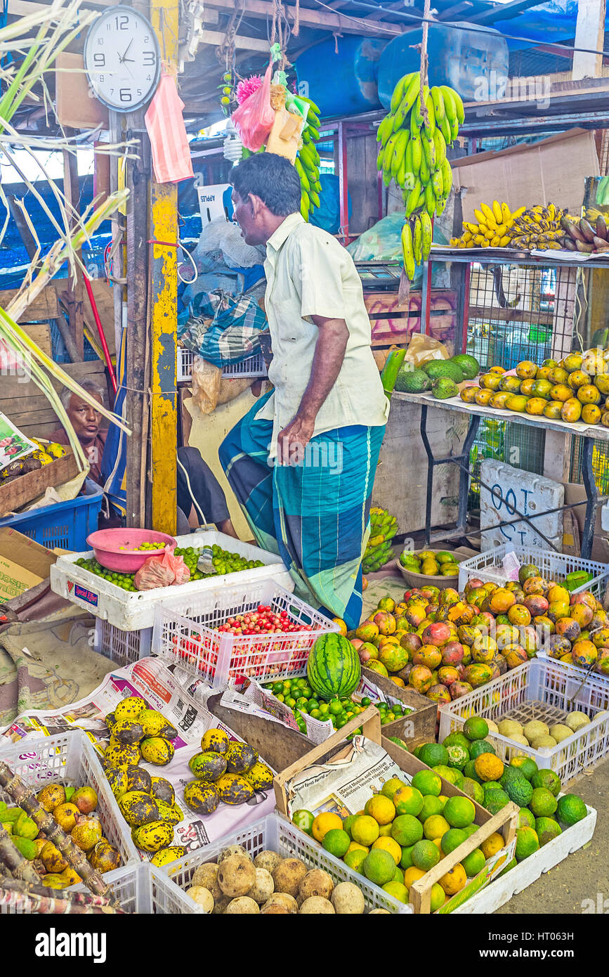 COLOMBO, SRI LANKA - DECEMBER 6, 2016: The fruit stall of Fose Market ...