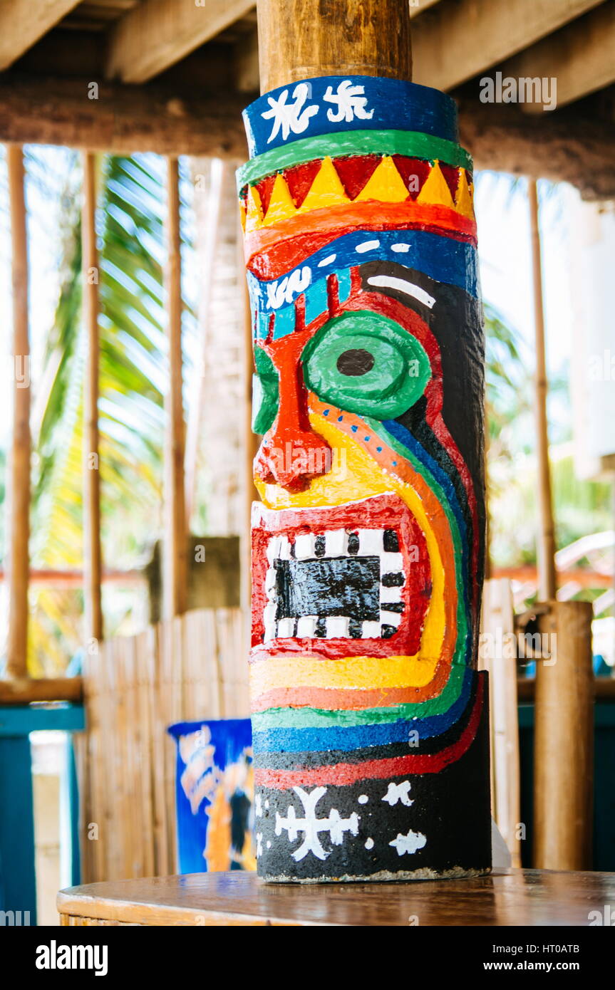 Tribal ritual totem hi-res stock photography and images - Alamy