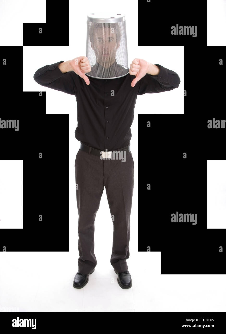 Gesch‰ftsmann mit M¸lleimer am Kopf - business man with dustbin on head ...