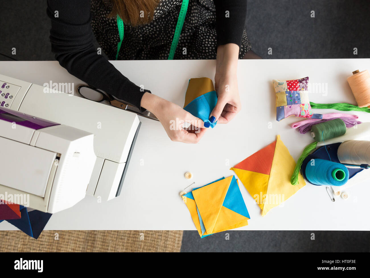 Kit needle making blanket hi-res stock photography and images - Alamy