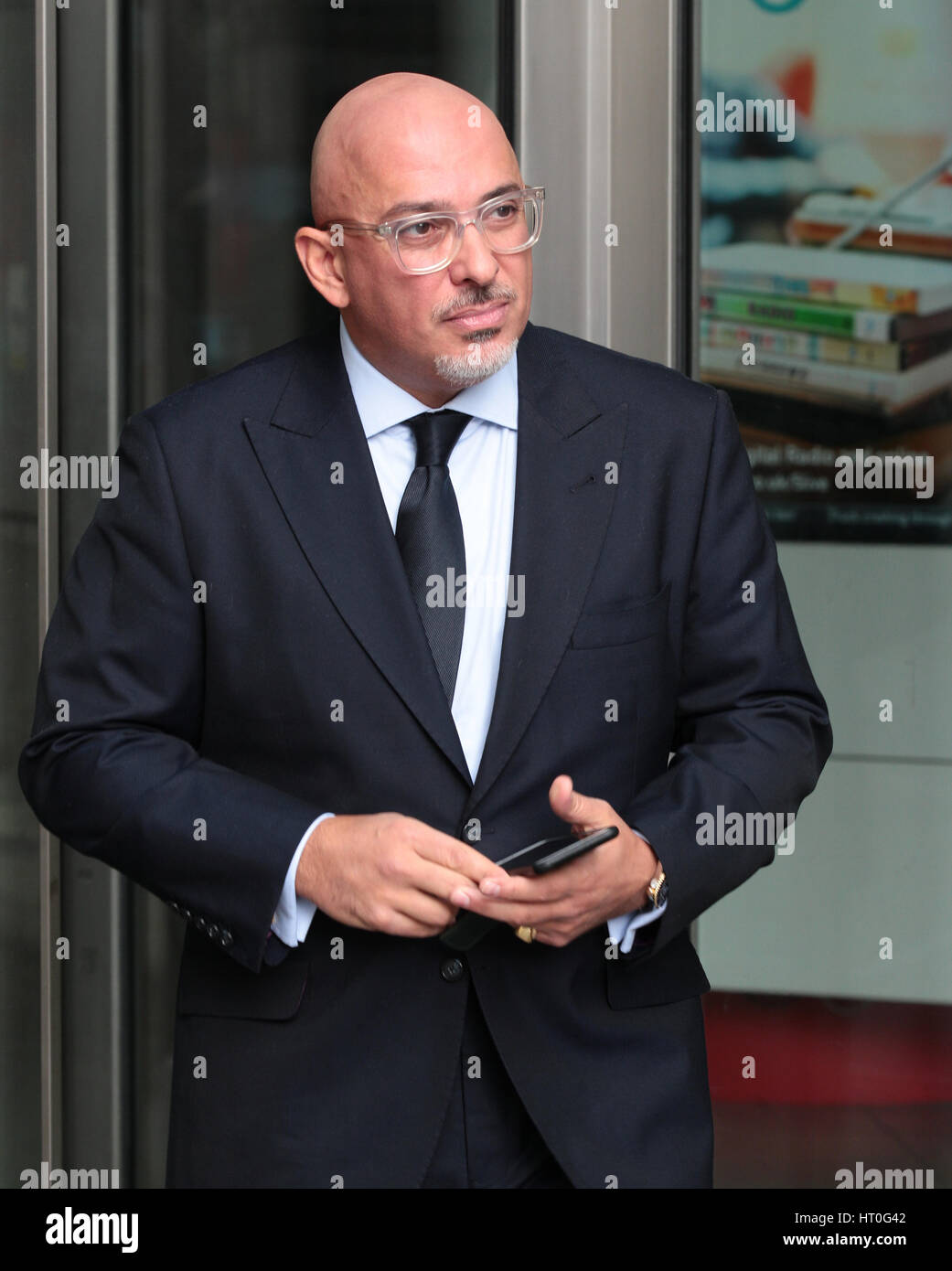 Nadhim zahawi mp hi-res stock photography and images - Alamy