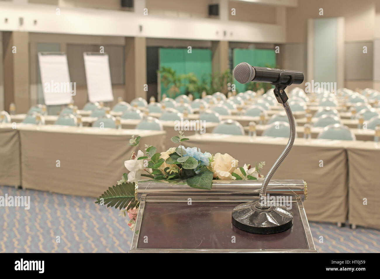 Empty conference room microphone hi-res stock photography and images ...