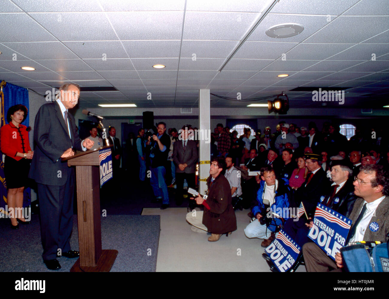 Senator Robert Dole Republican presidential candidate with his daughter ...