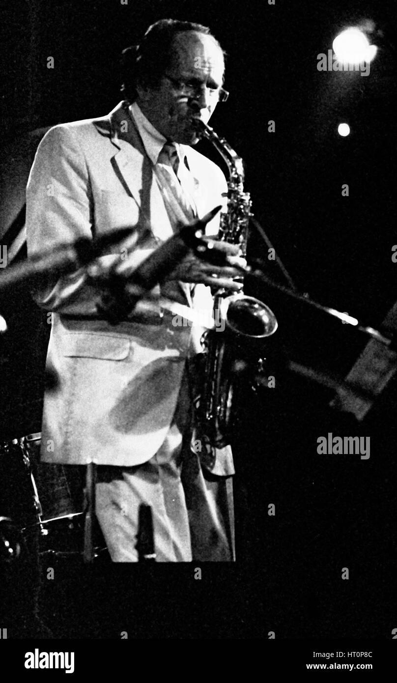 Johnny dankworth hi-res stock photography and images - Alamy