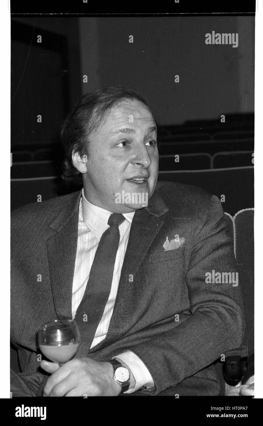 Benny Green, London, 1971. Artist: Brian O'Connor Stock Photo - Alamy