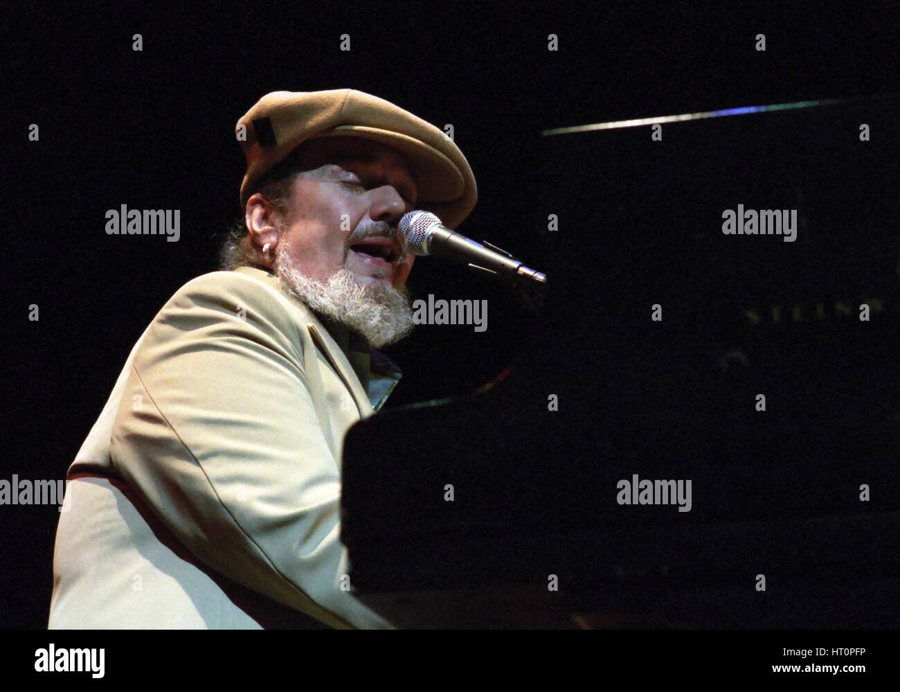 John o'connor pianist hi-res stock photography and images - Alamy