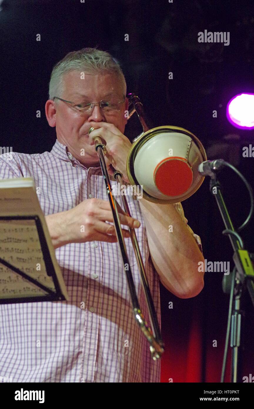 Nightingale club hi-res stock photography and images - Alamy