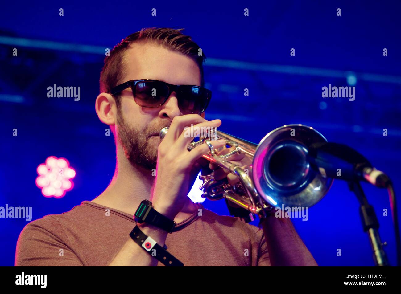 Mark perry hi-res stock photography and images - Alamy