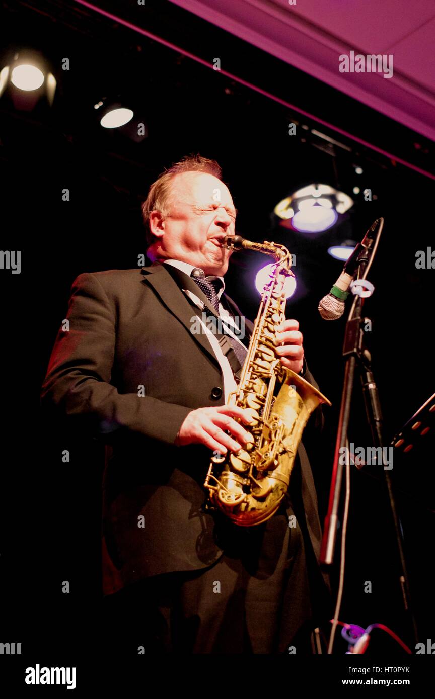 Alan barnes hi-res stock photography and images - Alamy