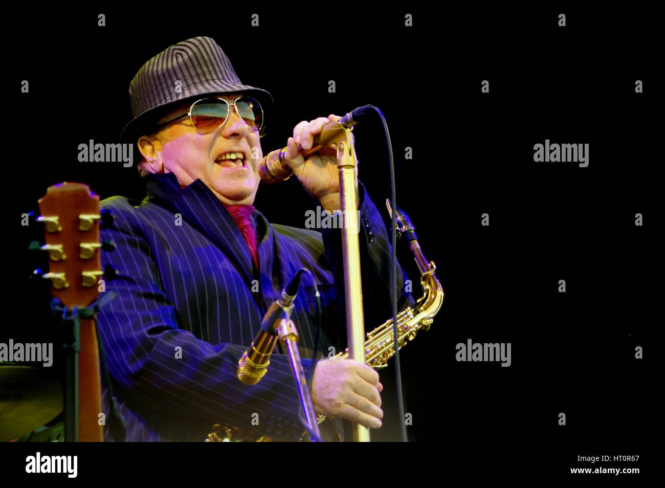Van morrison hi-res stock photography and images - Alamy