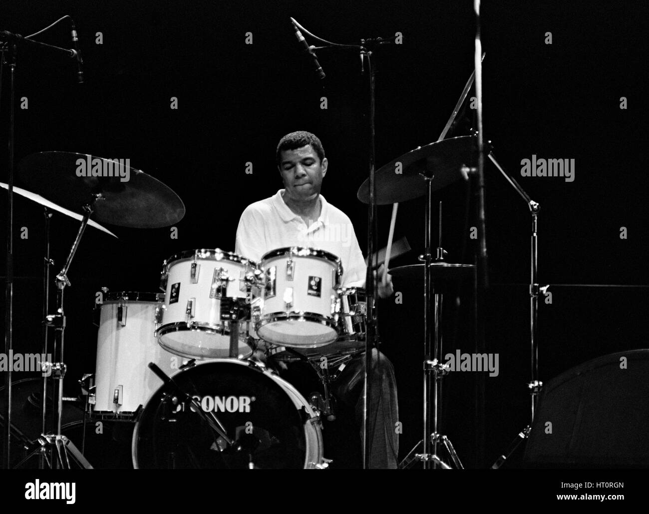 Hawth theatre Black and White Stock Photos & Images - Alamy