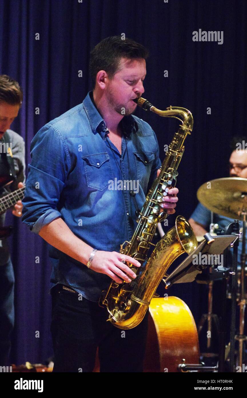 Paul booth hi-res stock photography and images - Alamy