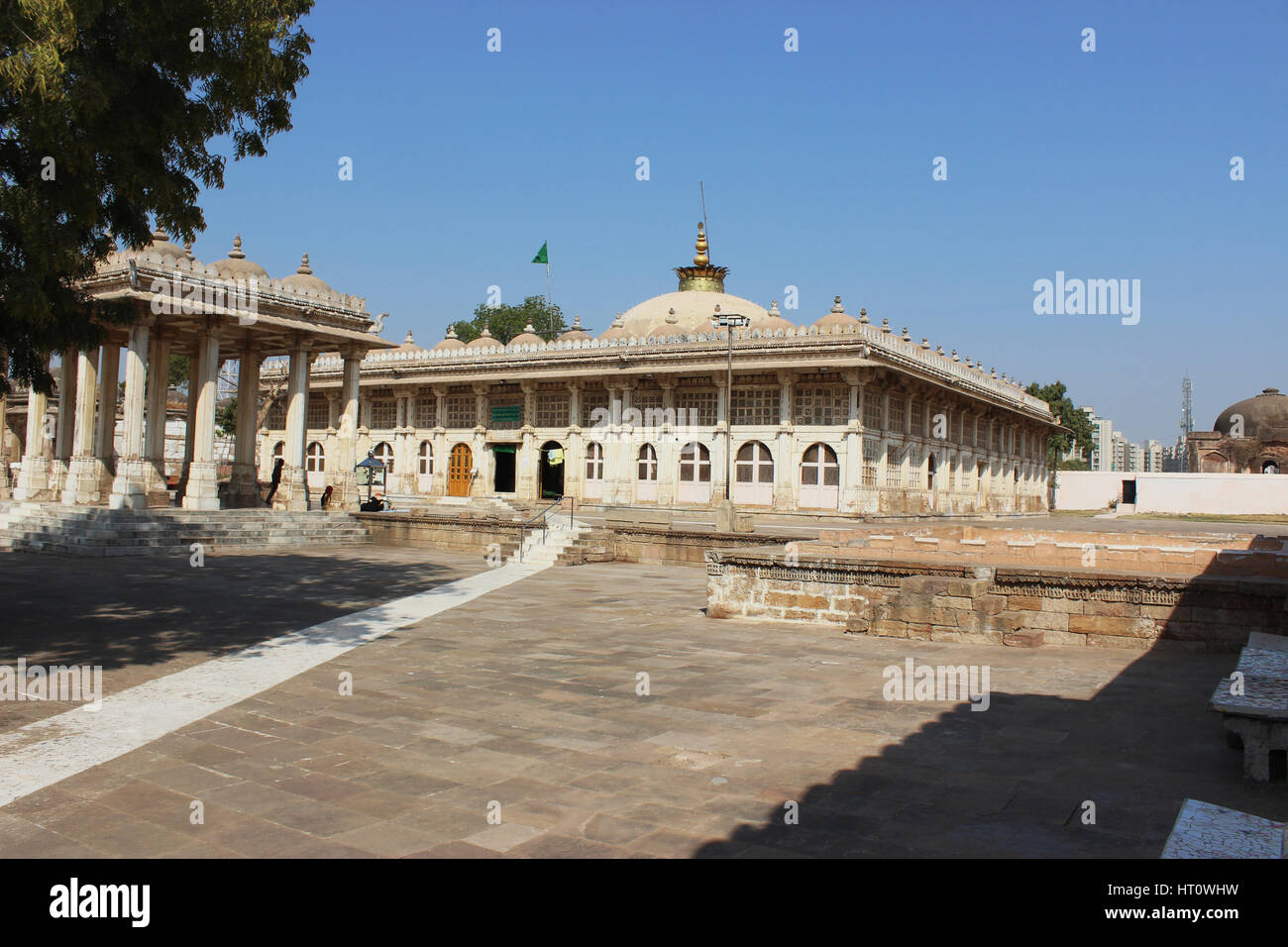 Courtyard pavilion at Sarkhej Roza, tomb complex, Ahmedabad, Gujarat ...
