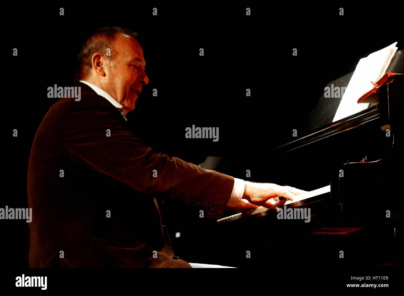 Ted beament hi-res stock photography and images - Alamy