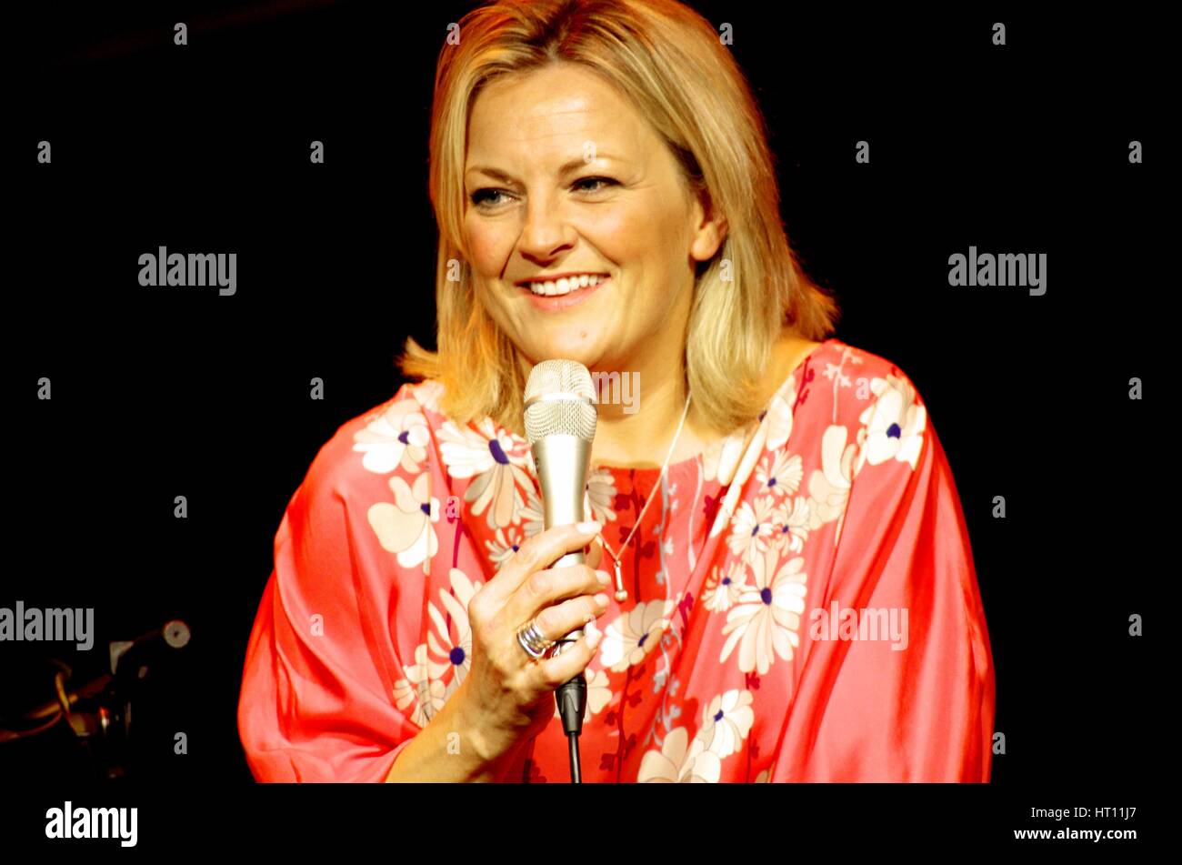 Claire martin singer hi-res stock photography and images - Alamy