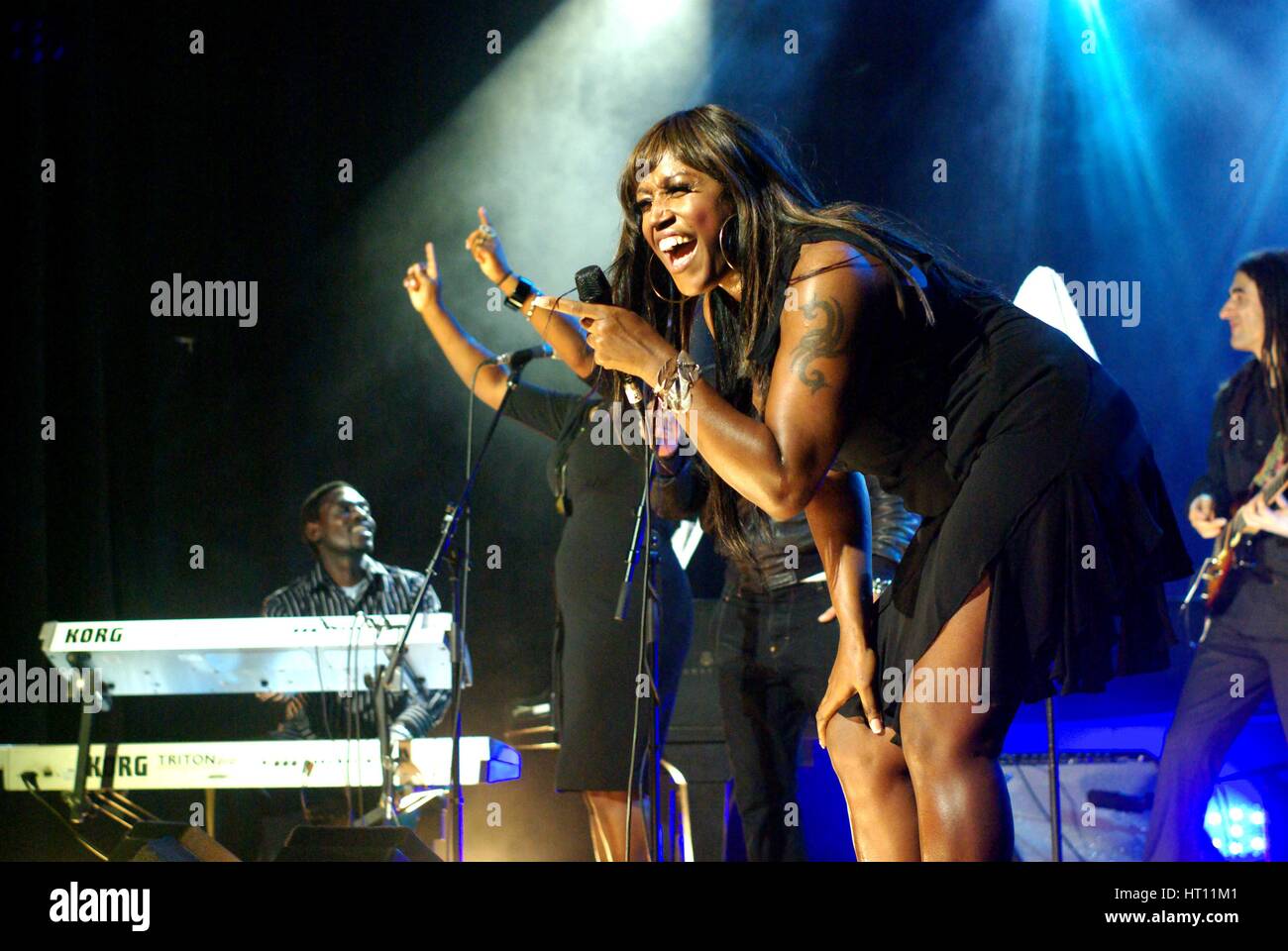 Mica paris singer hi-res stock photography and images - Alamy