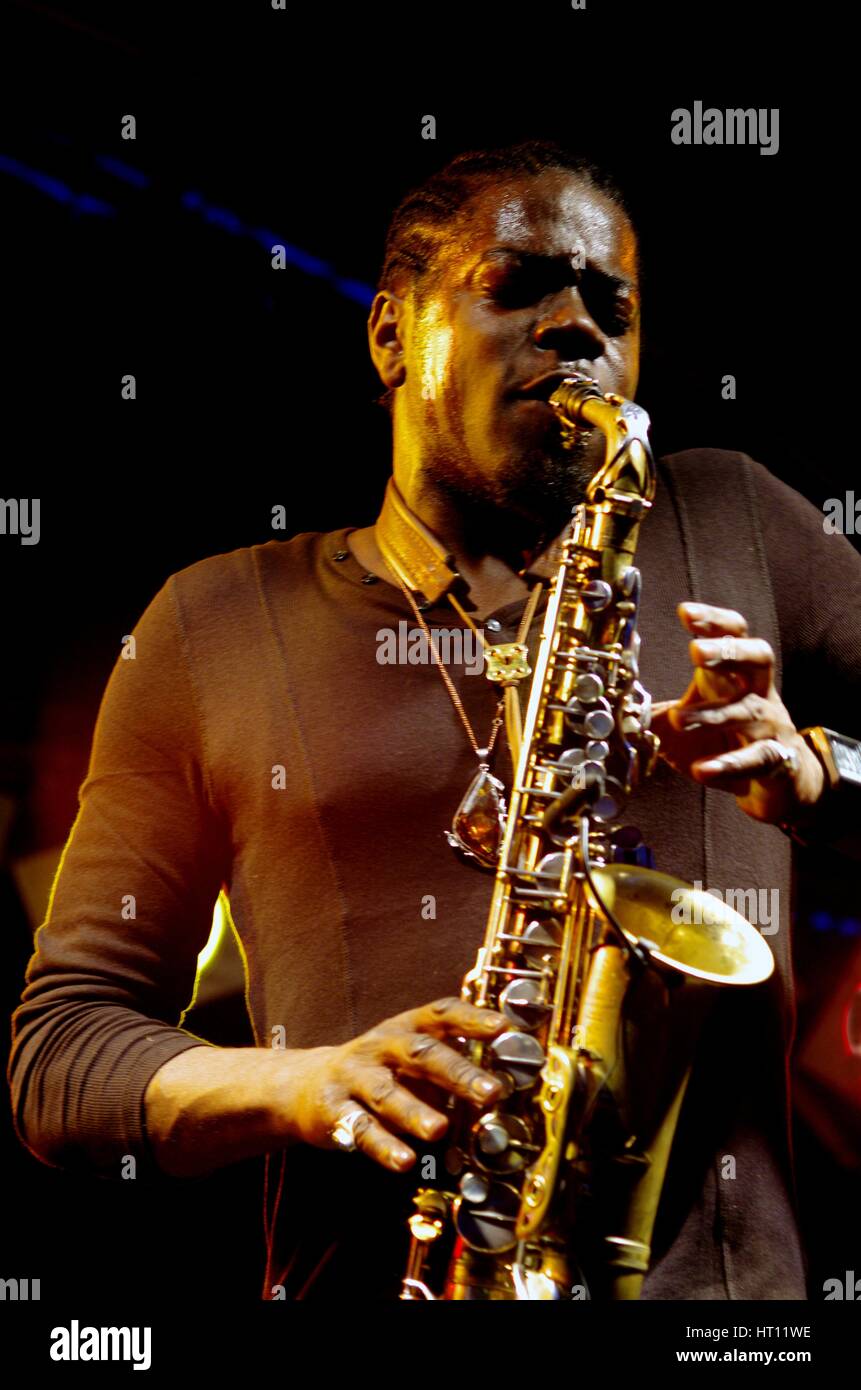 Imperial wharf jazz festival hi-res stock photography and images - Alamy