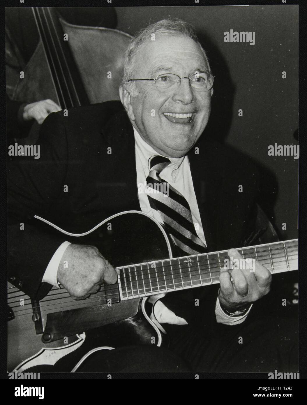 American guitarist Bucky Pizzarelli at The Fairway, Welwyn Garden City ...