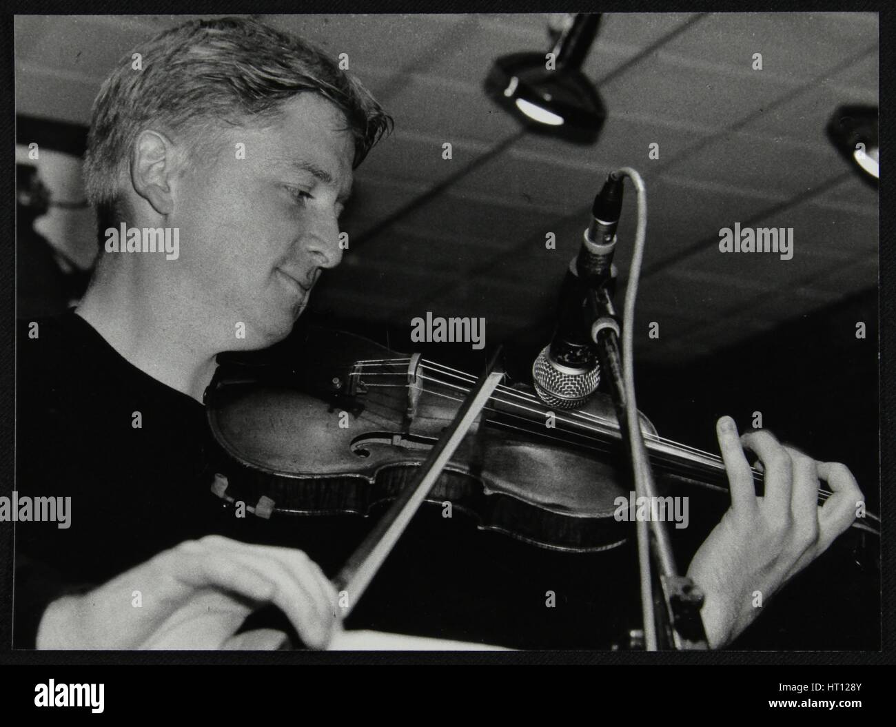 Christian Garrick playing the violin at The Fairway, Welwyn Garden City ...