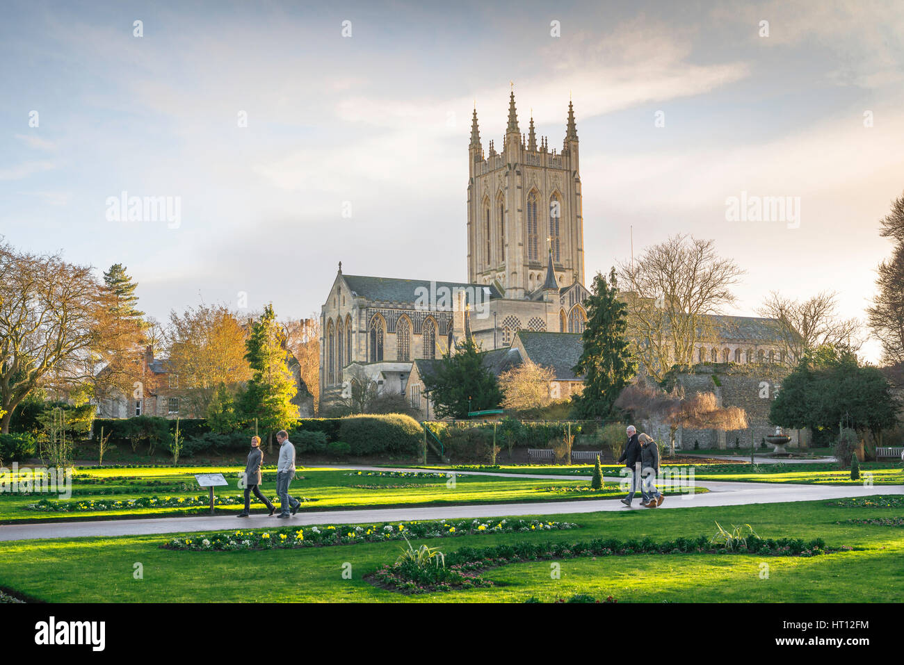 Bury St Edmunds Abbey Gardens, view of people walking in the Abbey ...
