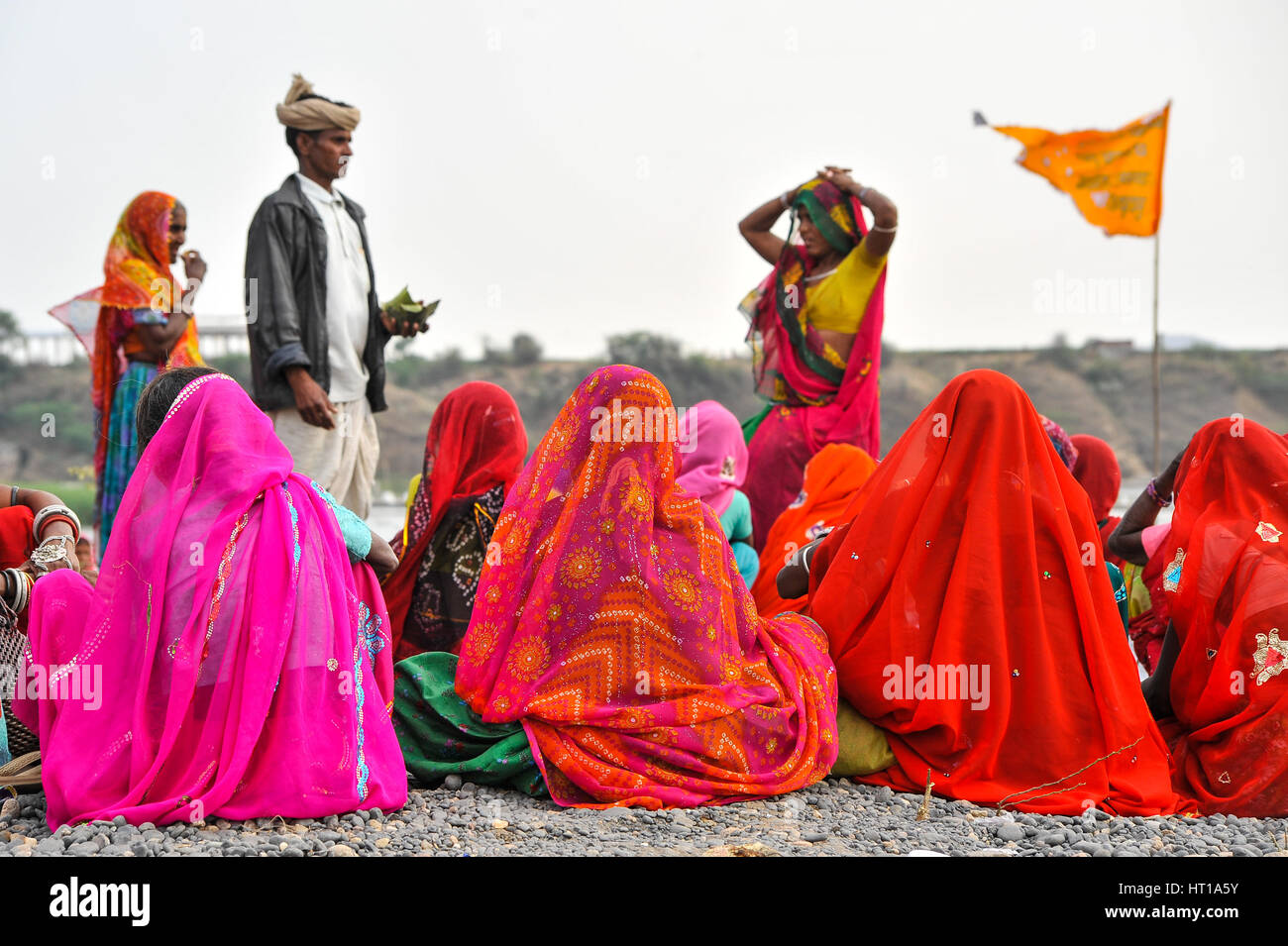 Rajasthani tribal women hi-res stock photography and images - Alamy