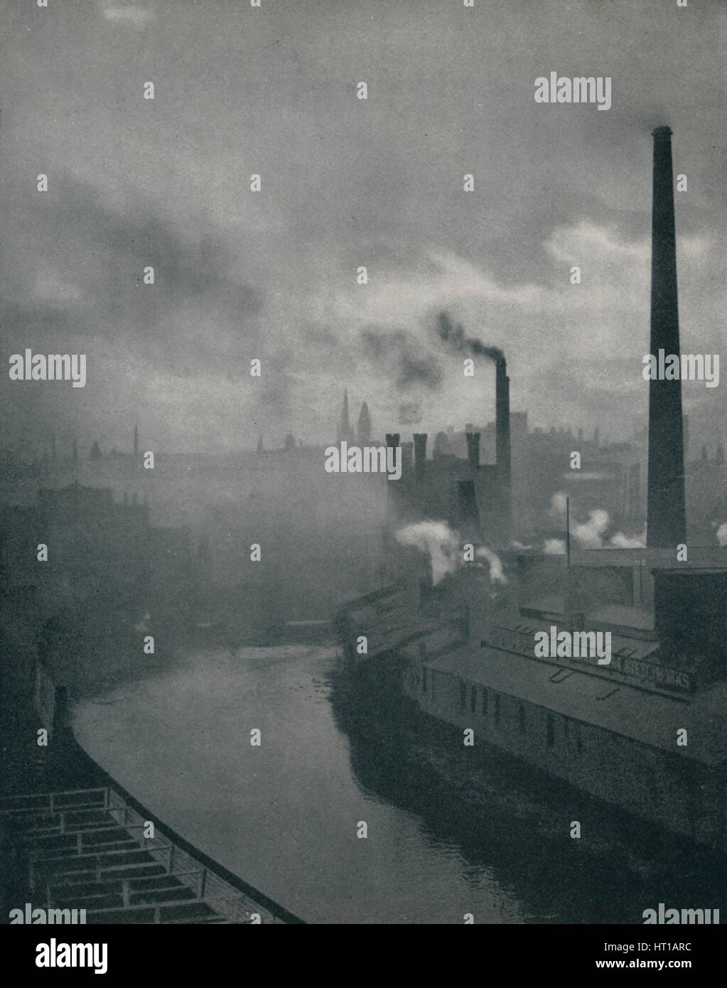 Sheffield pollution hi-res stock photography and images - Alamy