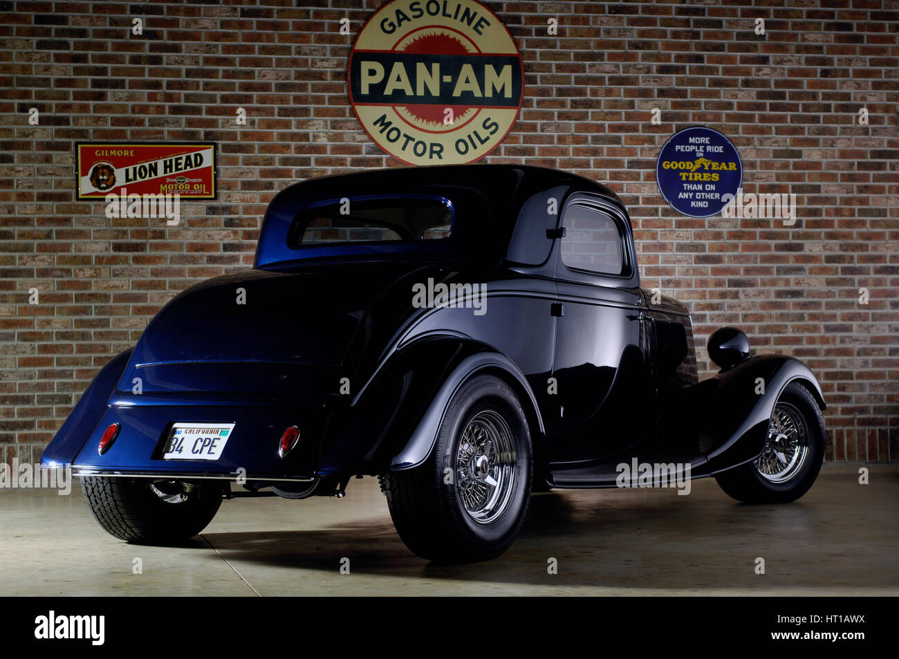 Clay model ford hi-res stock photography and images - Alamy