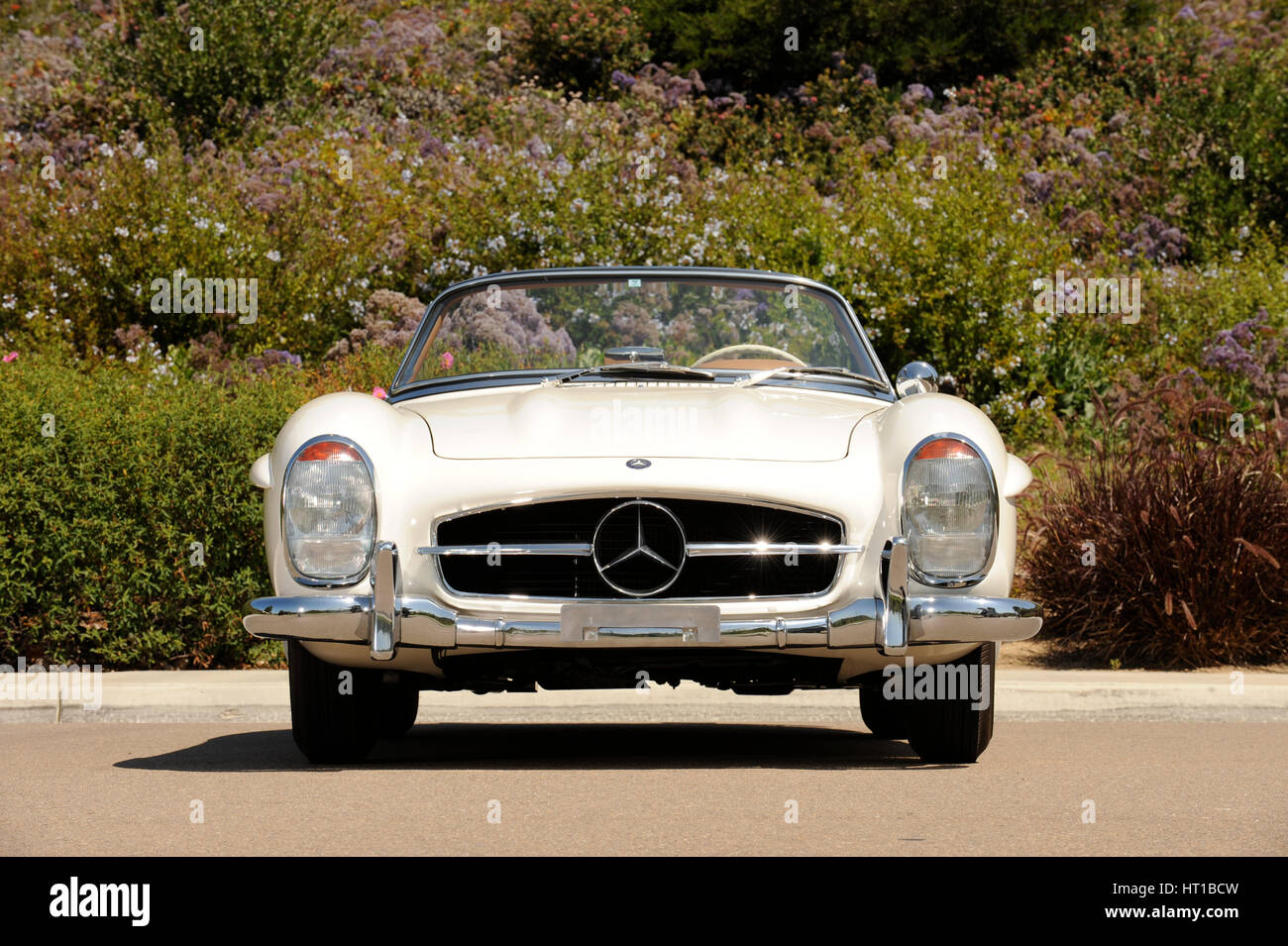 Mercedes benz model 300 sl roadster hi-res stock photography and images ...