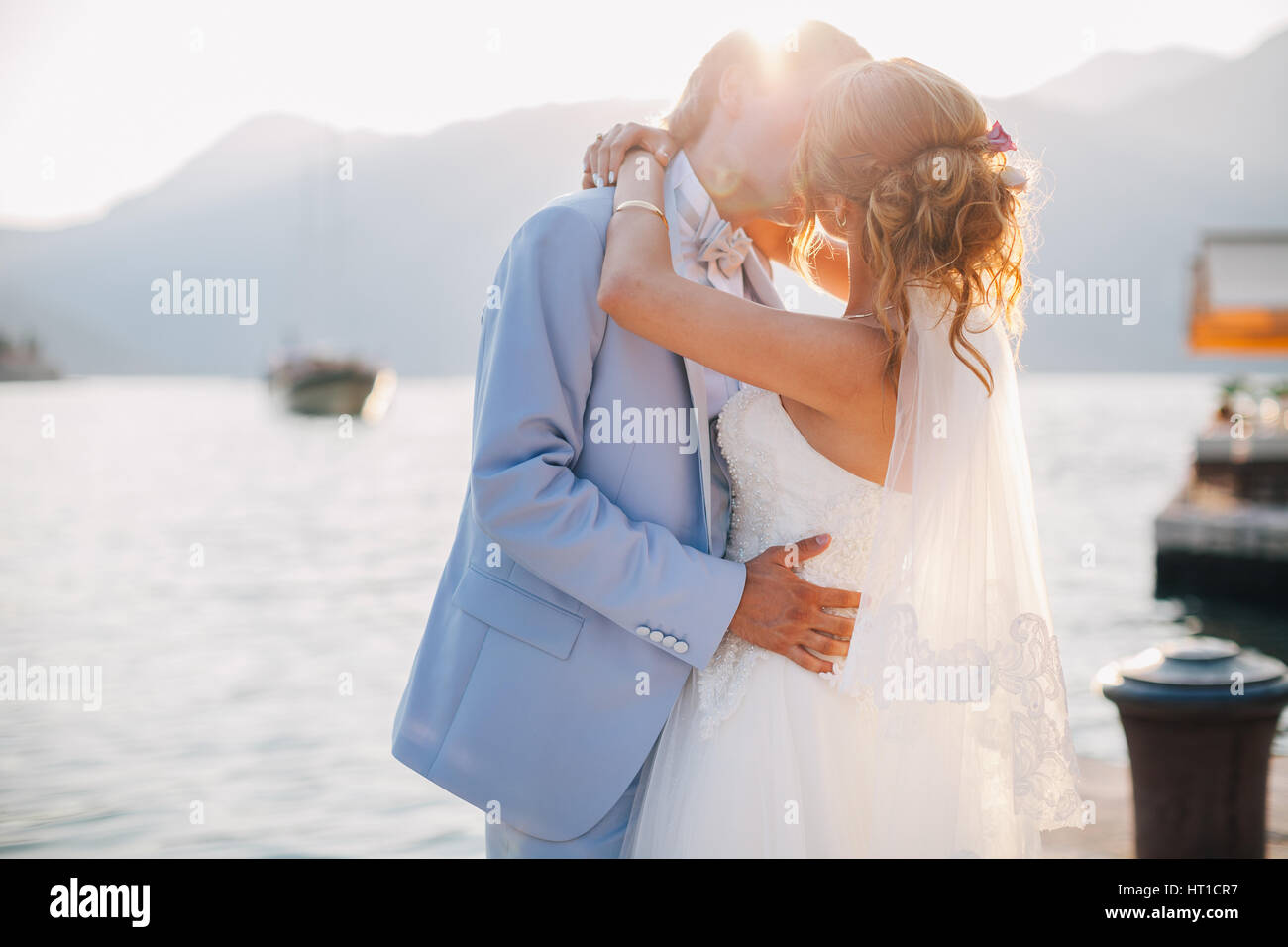 Wedding Couple Kiss Video at Marcellus Meyers blog