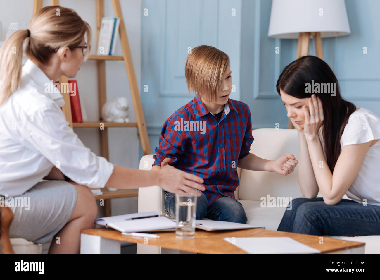 Angry teenager hi-res stock photography and images - Alamy