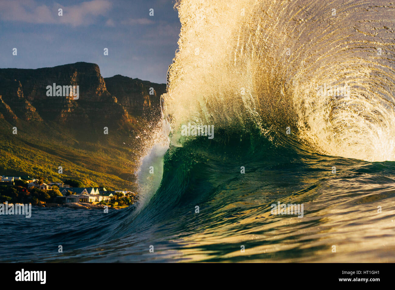 Backwash Wave High Resolution Stock Photography and Images - Alamy